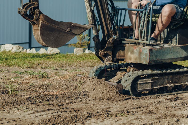 Excavator Mechanical Part for Digging. Machines and Mechanisms for ...