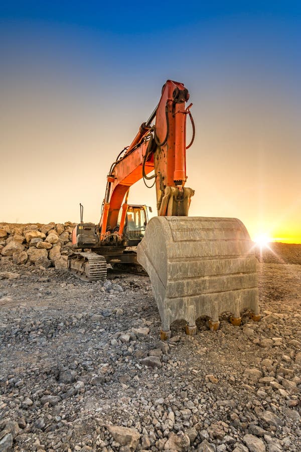 Excavator in a Quarry Extracting Stone Stock Photo - Image of industry ...