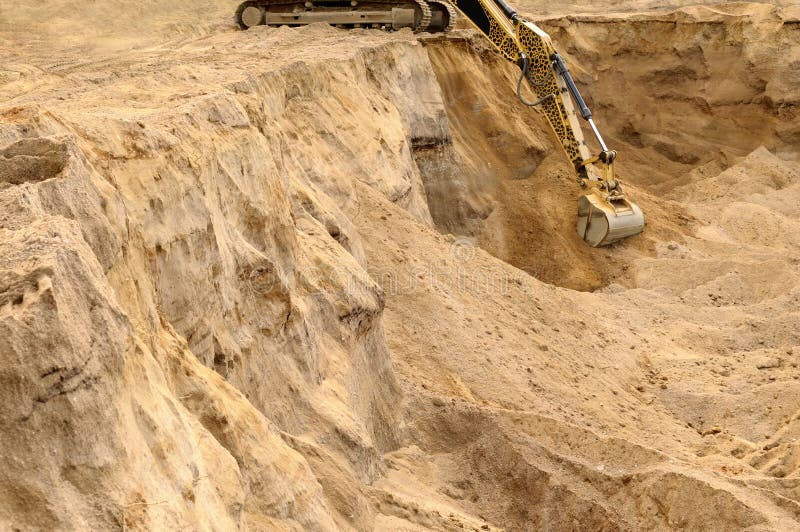 Excavator trenching. stock image. Image of cast, shoal - 11873577