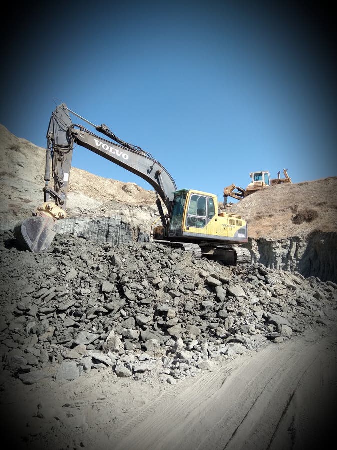 Excavator VOLVO Bulldozer Liebherr Editorial Photography - Image of ...