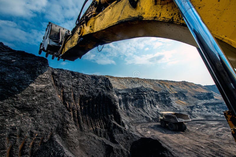 Excavator at Work in Open Pit Stock Image - Image of large, open: 74090969