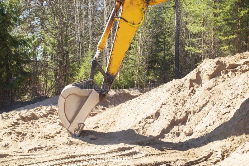 The Excavator is Working in a Sand Loading Quarry Stock Photo - Image ...