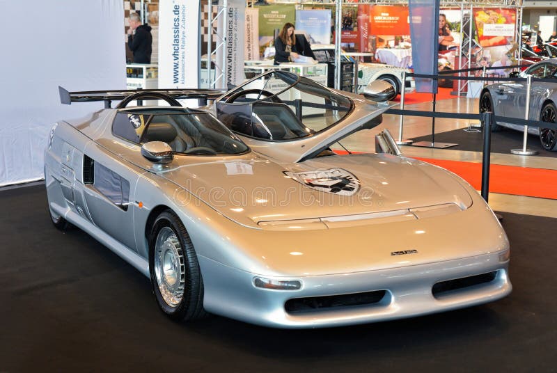 Aztec GT MTM by Italdesign (1988) Editorial Stock Image - Image of rare, myriad: 373114044