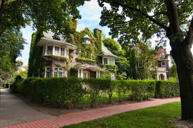 Executive House1 stock image. Image of residence, beauty - 16108691