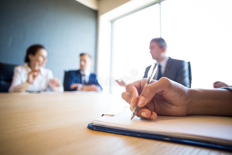 Conferência De Negócio Reunião De Negócio Executivos Em Formal Foto De