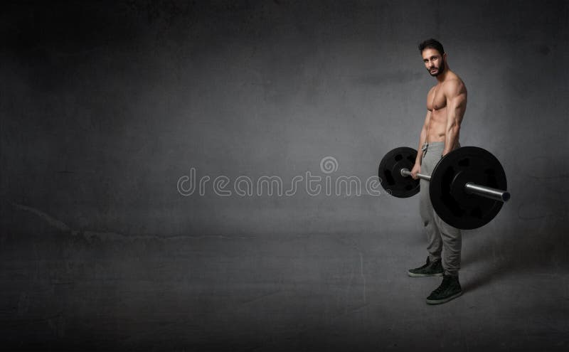 Exercice De Crossfit Avec Des Poids Image stock - Image du fuselage ...
