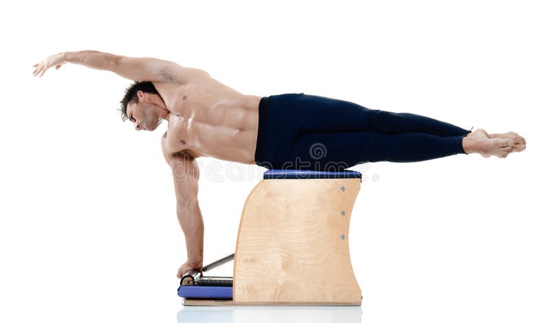 Exercices De Pilates De Forme Physique D'homme D'isolement Image stock ...