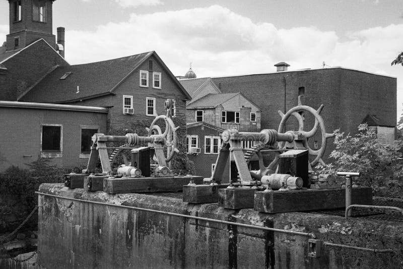 Exeter Dam 3 editorial image. Image of dirt, museum - 250050060