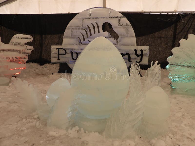 An Exhibition of Ice Sculptures with a Dinosaur Theme 30 Editorial ...