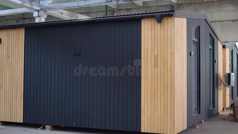 Exhibition of New and Modern Prefabricated Modular House from Composite ...