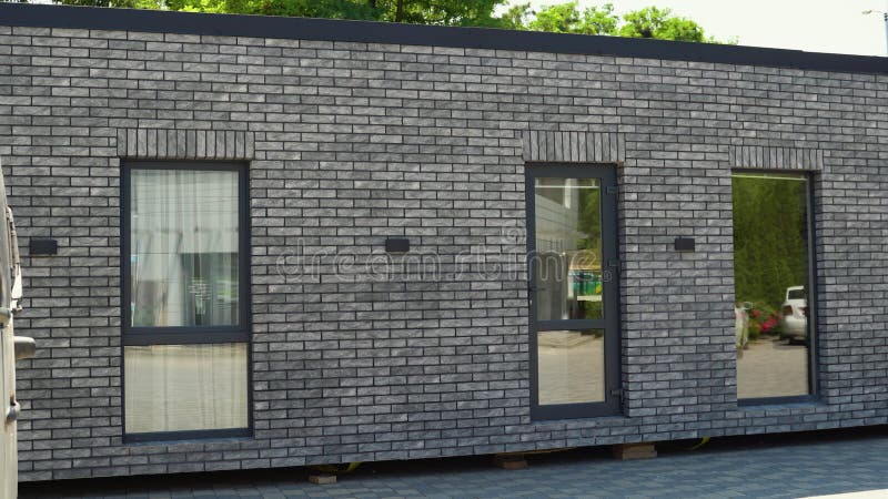 Exhibition of New and Modern Prefabricated Modular House from Composite ...