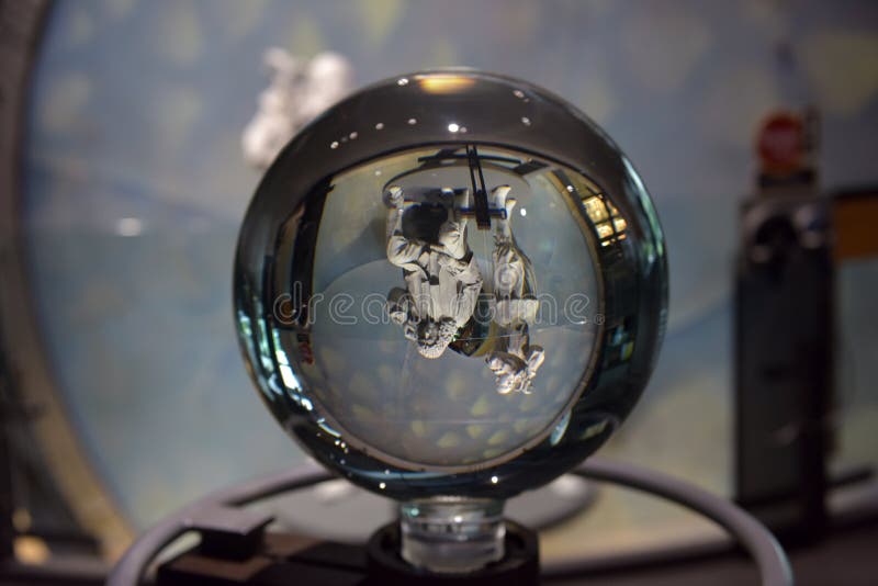 Exhibits in the Corning Museum of Glass Editorial Photo - Image of ...