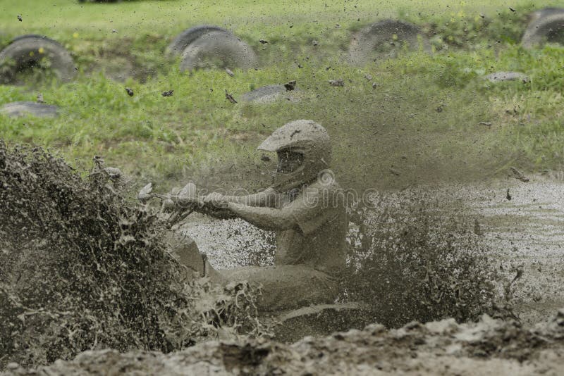 Raza del fango foto de archivo editorial. Imagen de cuidado - 24550008