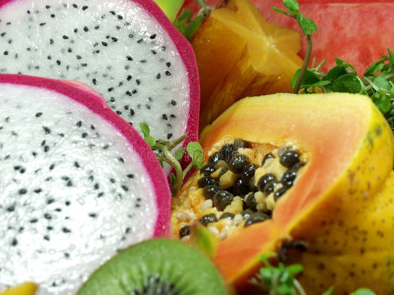 Exotisch fruit stock afbeelding. Image of voeding, perzik - 1134177