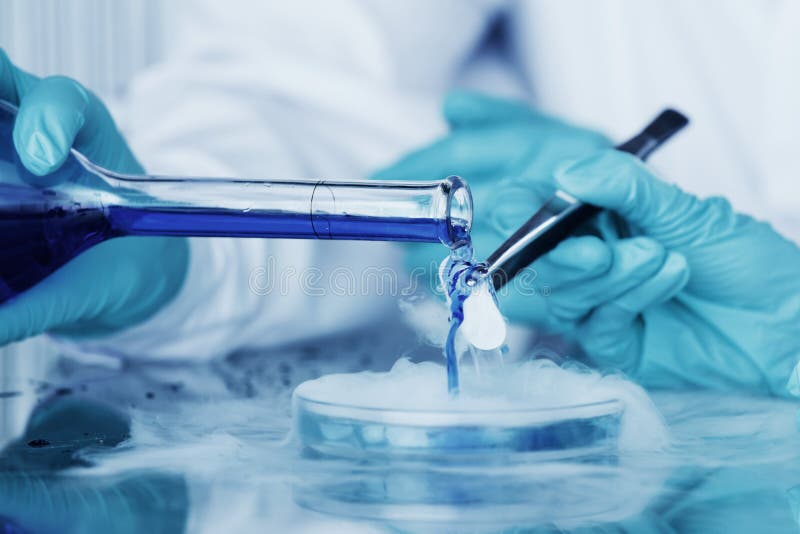 Expérience chimique image stock. Image du flacon, industrie - 19453161