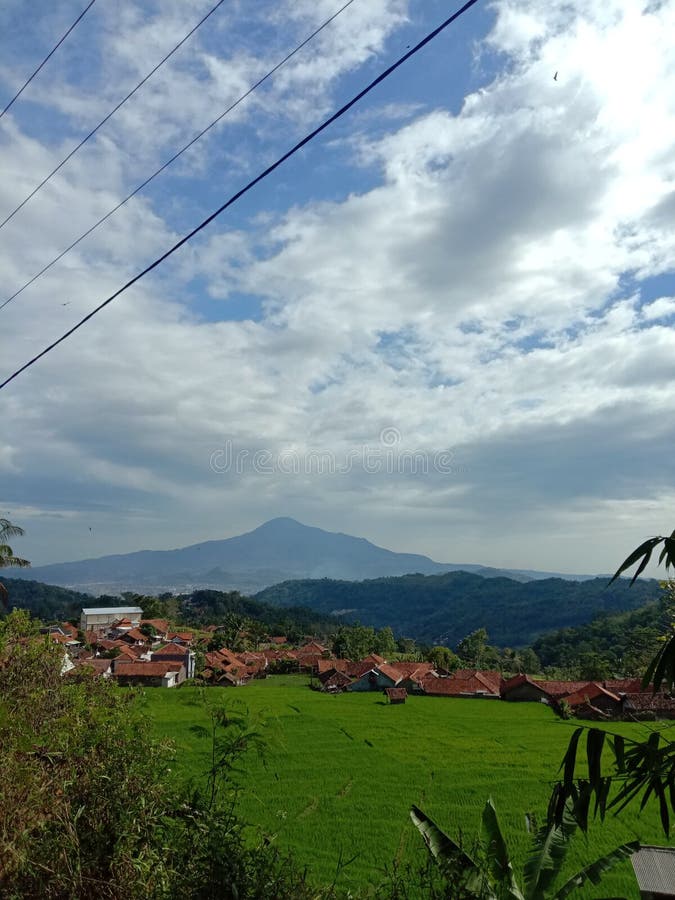 Mount stock image. Image of fields, expanse, tampomas - 222026781