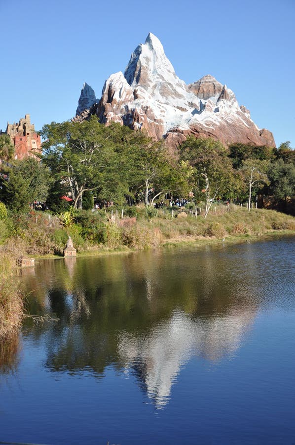 Expedition Everest in Disney Animal Kingdom Editorial Image - Image of ...