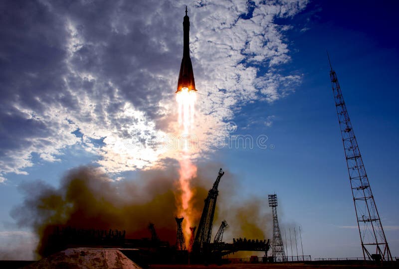 The Launch of the Space Shuttle. with Fire and Smoke Stock Photo ...