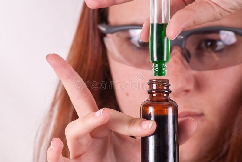 Experiência Científica No Laboratório De Pesquisa Da Ciência Imagem de ...