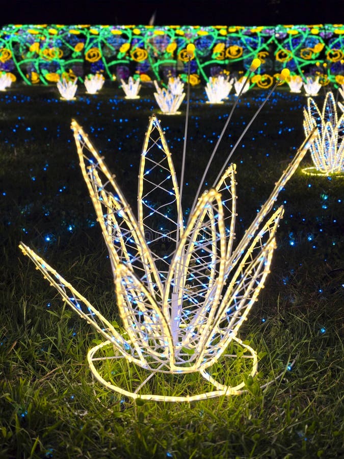 LED Light Installation, a Leaf-shaped LED Light Decoration on the Grass ...
