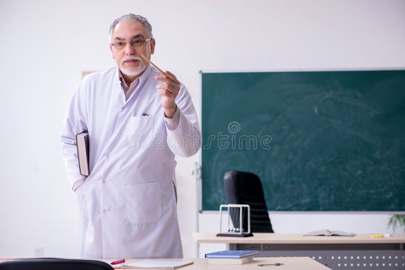 142 Questioning Scientist Stock Photos - Free & Royalty-Free Stock ...
