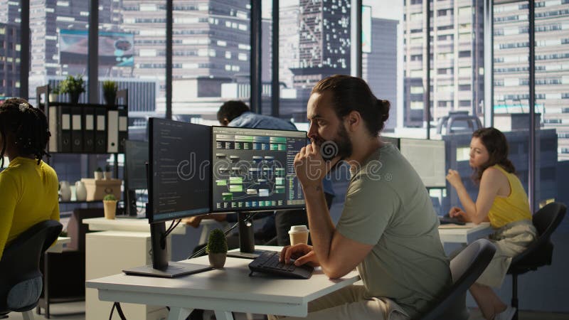 It Expert in Office Focused on Transforming Data into Predictive Models ...