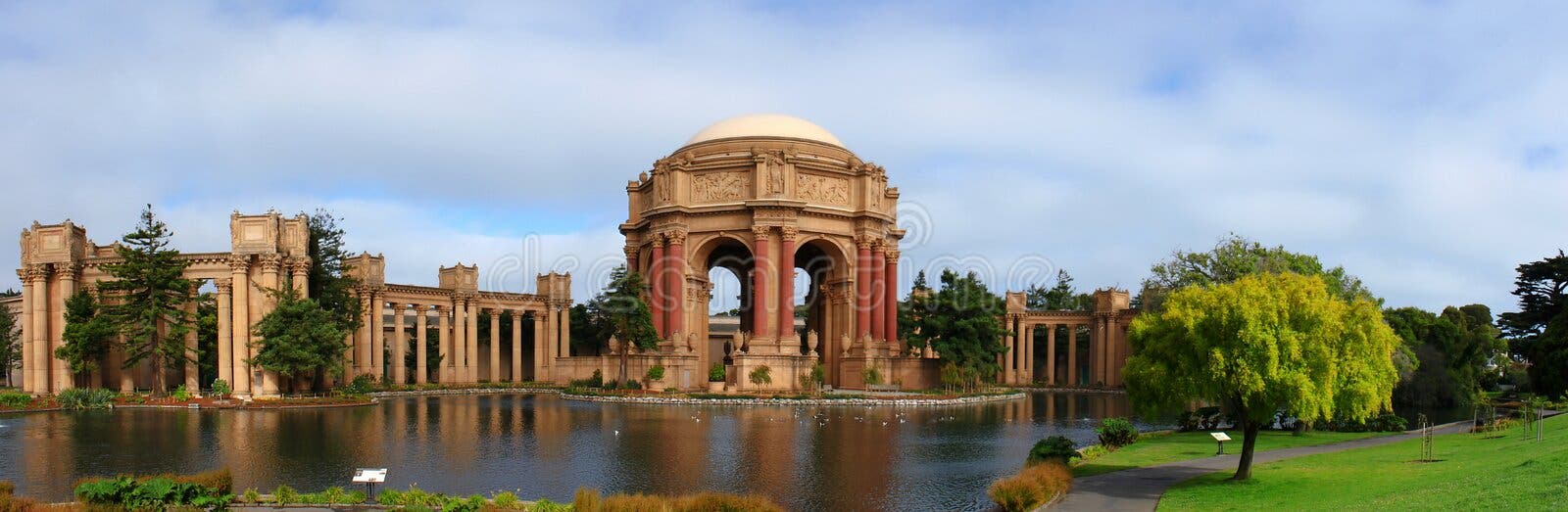San Francisco, Exploratorium and Palace of Fine Art Stock Image - Image ...
