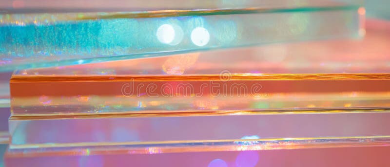 Explore the Mesmerizing Texture and Shifting Colors of Dichroic Glass ...