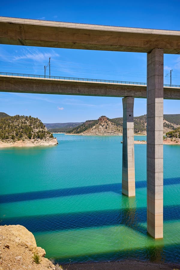 Explore the Tranquil Scene Under the Bridge Viaducto De Contreras ...
