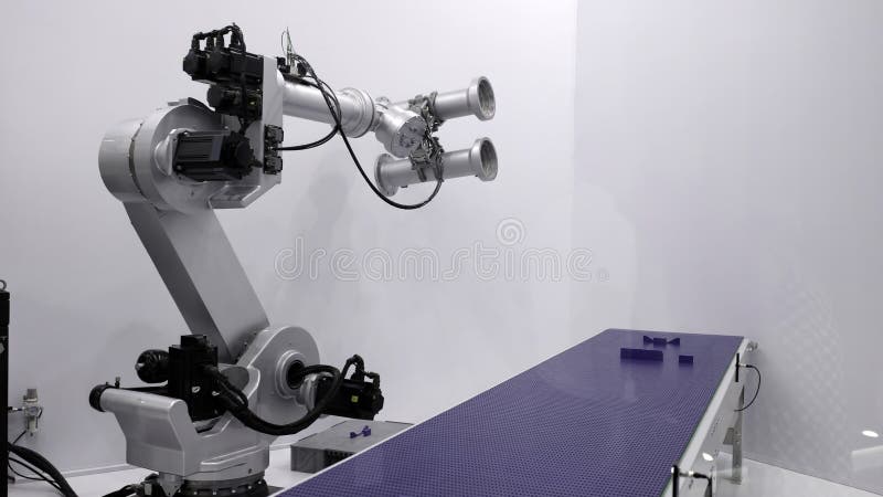 Exploring Advanced Robotic Arm Technology Designed for Use in a Clean ...