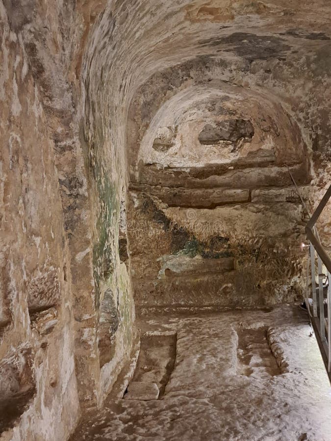 Exploring the Ancient Stone Corridors of a Hidden Underground Chamber ...