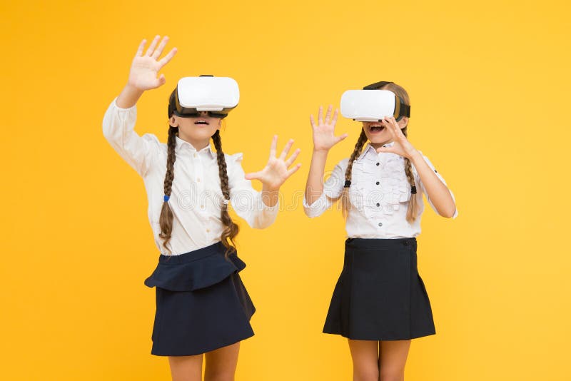 1,048 Interactive Virtual Reality Experiences Stock Photos - Free ...
