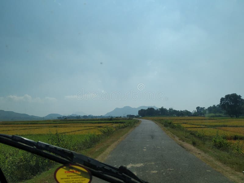 Exploring Earth& X27;s Horizon Stock Photo - Image of motovlogging ... Exploring Earth& X27;s Horizon Stock Photo - Image of motovlogging ...