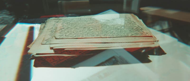 Exploring Historical Documents through Double Exposure Texture and ...