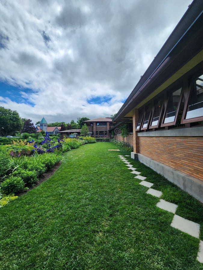 Exploring the Martin House stock photo. Image of transport - 324527748