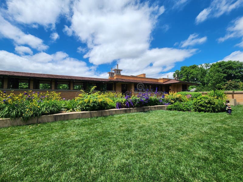 Exploring the Martin House stock image. Image of hill - 324527837