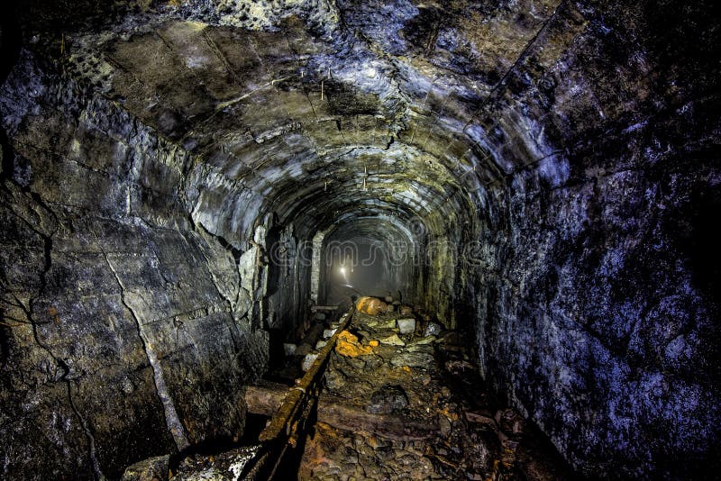 Exploring Old Abandoned Collapsed Coal Mine Tunnel Stock Image - Image ...