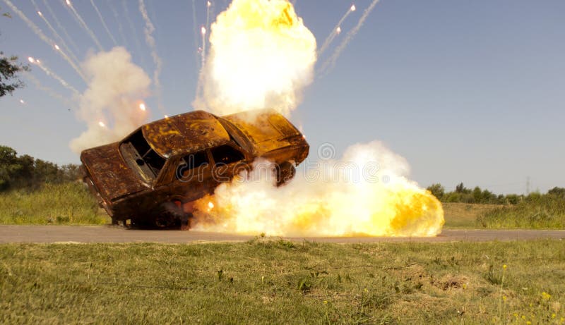 Explosão imagem de stock. Imagem de ciência, fundo, paisagem - 38208217