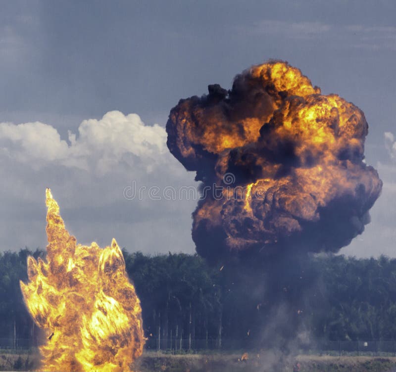 Explosões imagem de stock. Imagem de bombeiro, luzes - 15349591