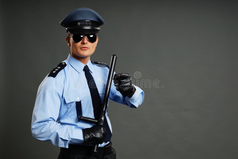 Expositions De Policier Avec La Matraque Photo stock - Image du lien ...