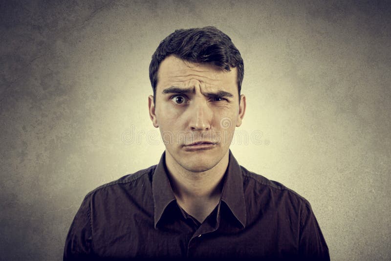 Expresión Subrayada Del Hombre Joven Foto de archivo - Imagen de ...