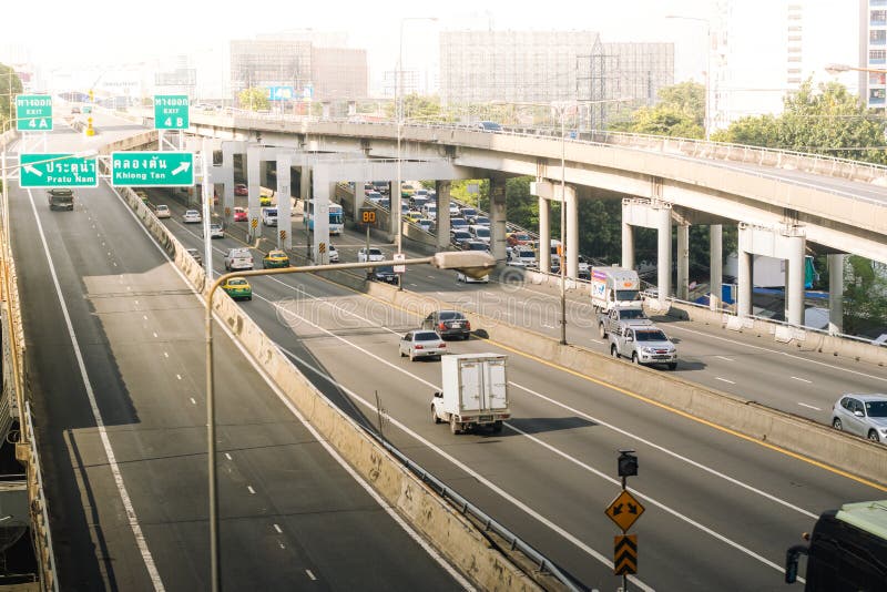 Expressway in Bangkok editorial stock image. Image of expressway - 79025589