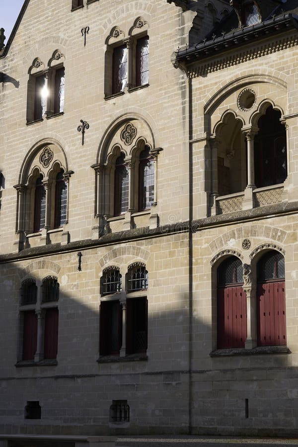 The Exquisite and Elegant Gothic Architecture Characterized by ...