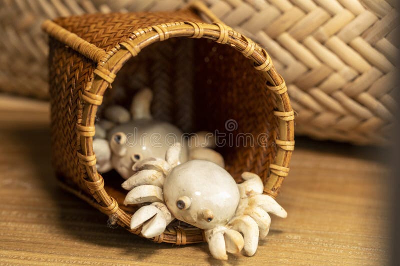 Exquisite, Handmade, Pottery, Crab, Bamboo Weaving, Basket Stock Image ...