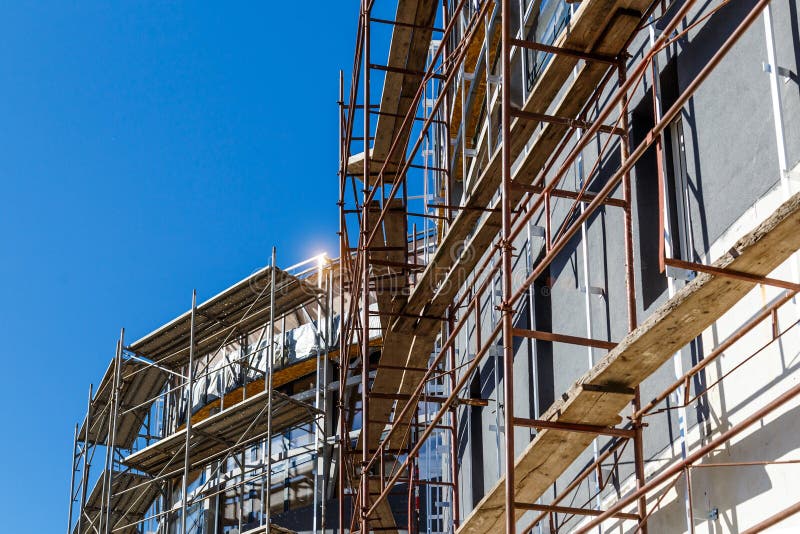 Extensive Scaffolding Providing Platforms for Work in Progress on a New ...