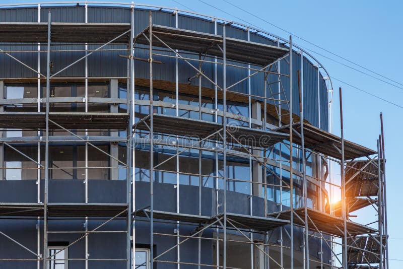 Extensive Scaffolding Providing Platforms for Work in Progress on a New ...