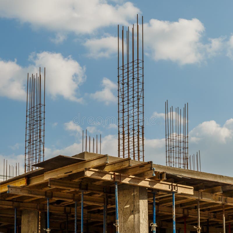 Extensive Scaffolding Providing Platforms for Work in Progress on a New ...