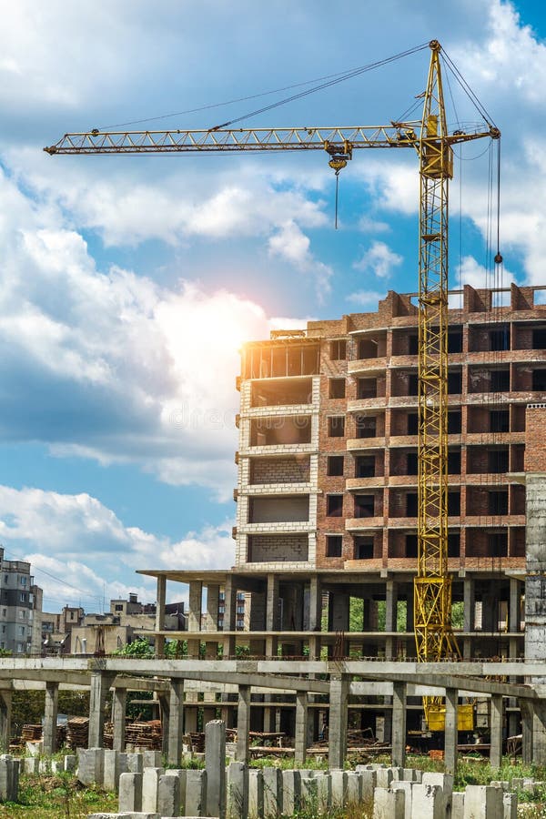 Extensive Scaffolding Providing Platforms for Work in Progress on a New ...