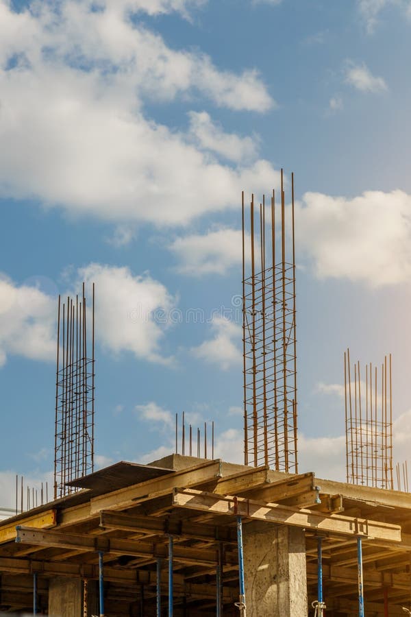 Extensive Scaffolding Providing Platforms for Work in Progress on a New ...