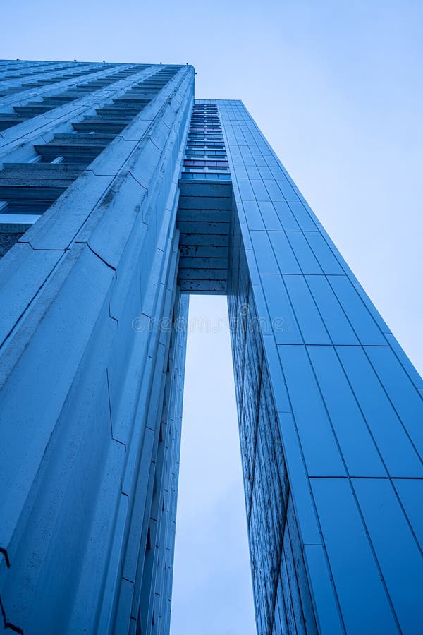 Exterior Elevator Shaft of a Tall White High Rise Building.. Stock ...
